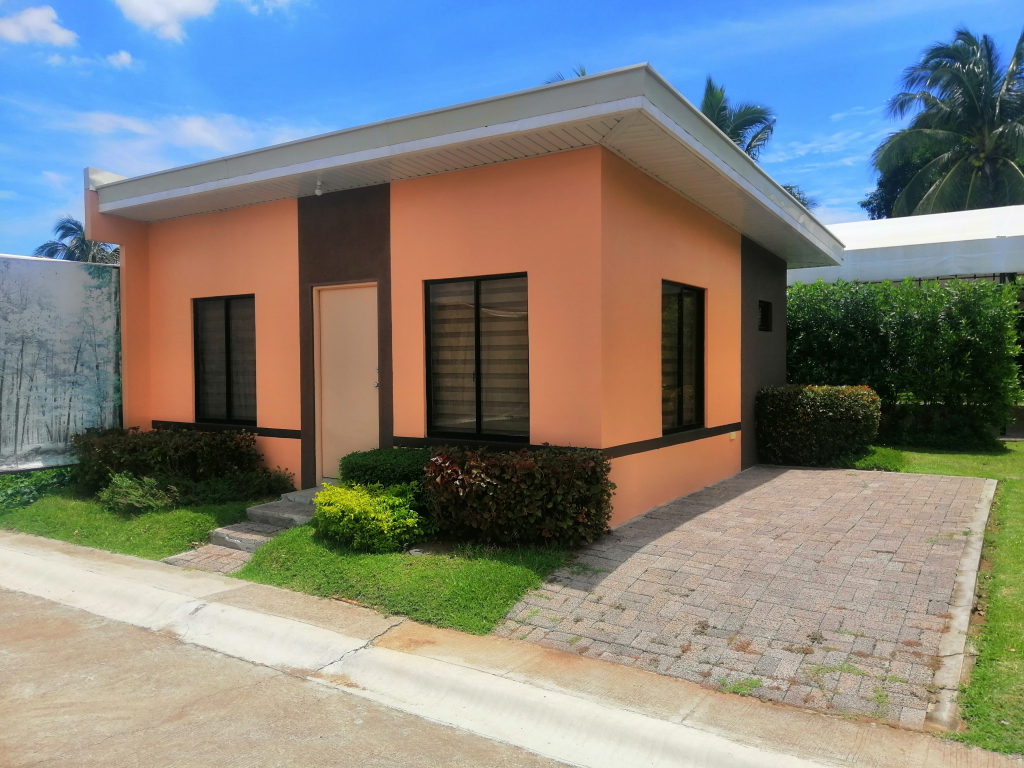 Things to know about purchasing corner lots | Bria Homes